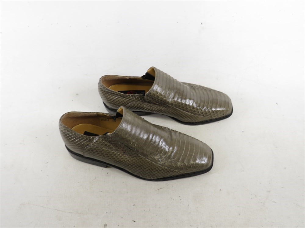 ShopTheSalvationArmy - Giorgio Brutini Men's Olive Green Snakeskin Slip ...