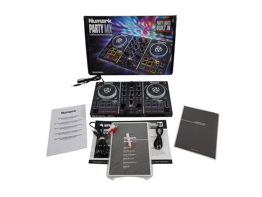 ShopTheSalvationArmy - Numark Party Mix DJ Controller (Powers On) [C1035]