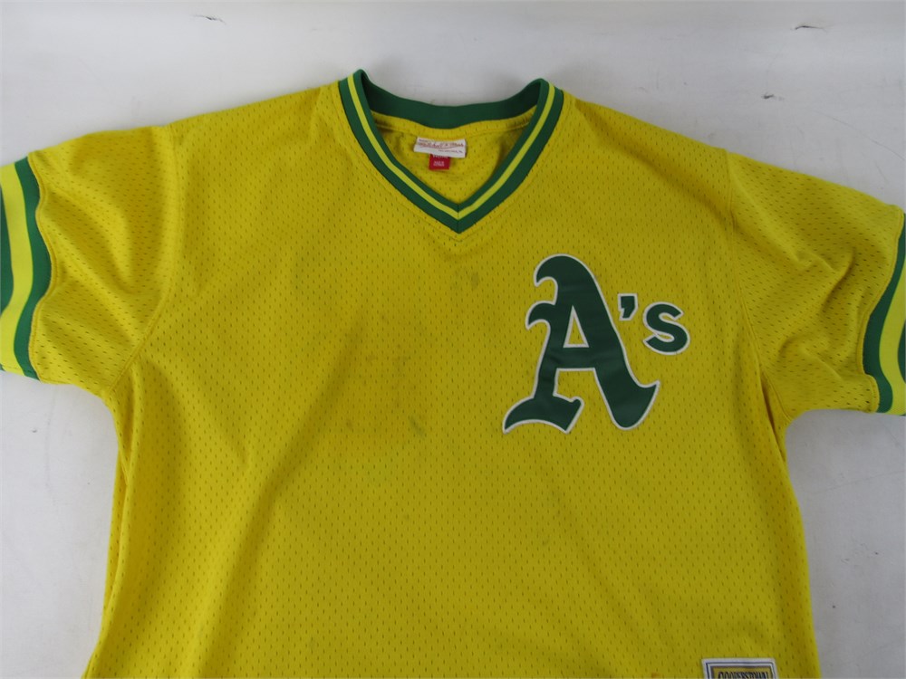 ShopTheSalvationArmy - Mitchell & Ness Oakland Athletics Jersey #35 ...