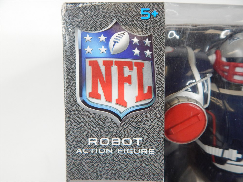ShopTheSalvationArmy - NFL Pro-Bots New England Patriots Tom Brady #12 Robot Action Figure -Sealed-