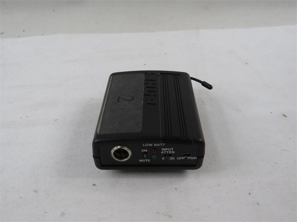 ShopTheSalvationArmy - Shure UT4 Wireless Guitar System w/ Receiver ...