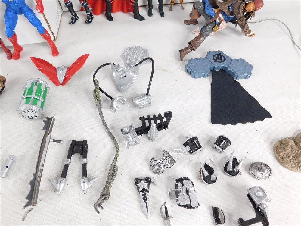 ShopTheSalvationArmy - Lot of 44 Comic Book Action Figures – Marvel, DC ...