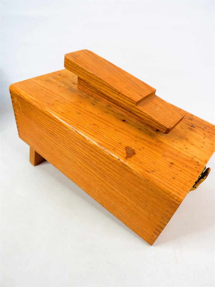 Online Thrift Store | ShopTheSalvationArmy - Wood Shoe Shine Box with ...