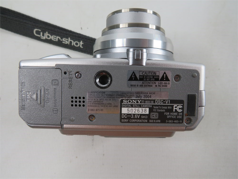 ShopTheSalvationArmy - Sony Cyber-Shot DSC-V1 Digital Camera – 5MP, 4x ...