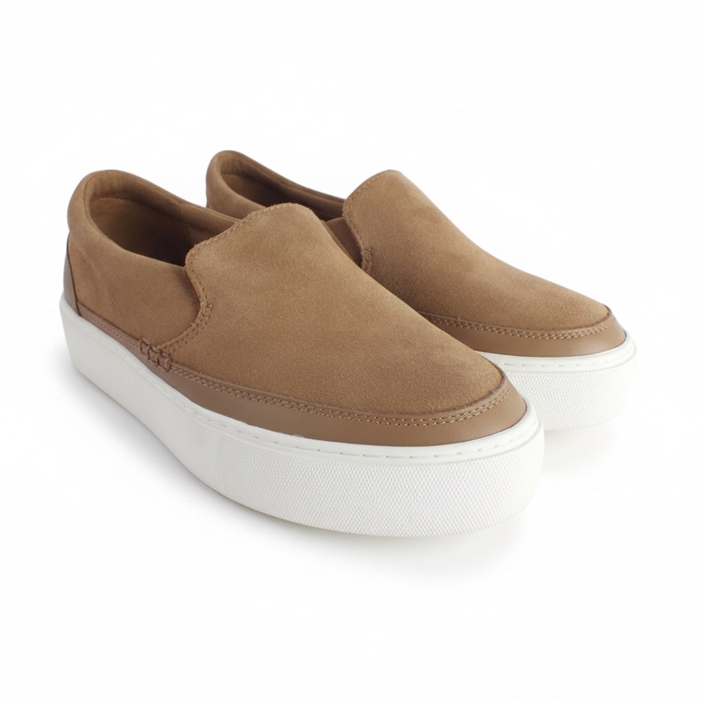 ShopTheSalvationArmy - UGG Zilo Slip-On Sneakers – Chestnut Suede Size ...