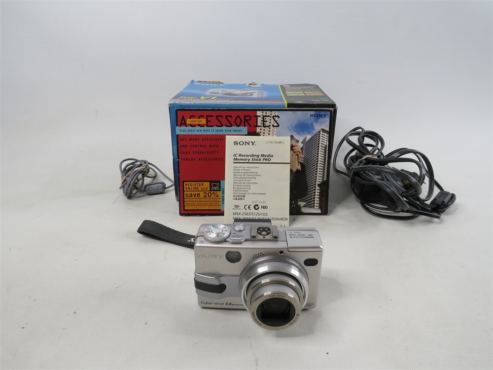 ShopTheSalvationArmy - Sony Cyber-Shot DSC-V1 Digital Camera – 5MP, 4x ...