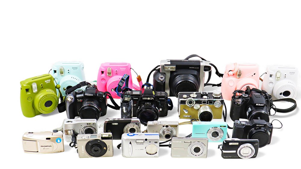 ShopTheSalvationArmy - Lot Of 20 Vintage Digital Cameras– Collector's ...