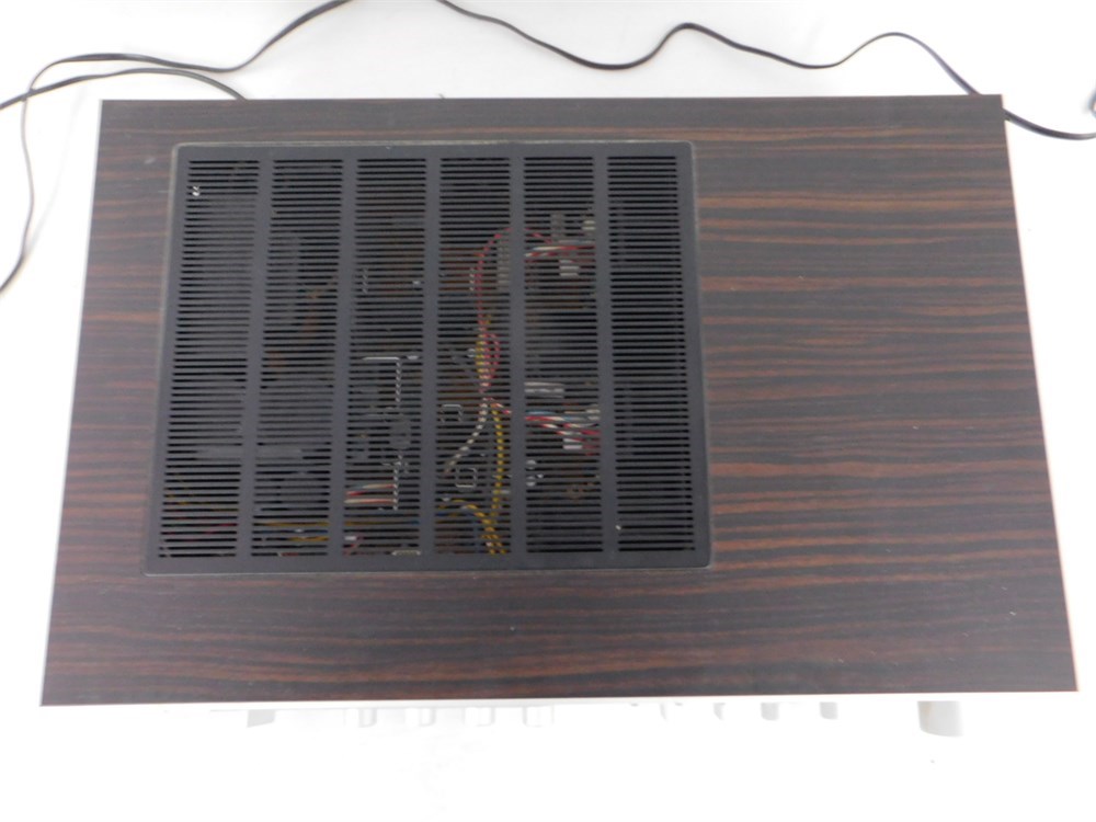 ShopTheSalvationArmy - Yamaha R-1000 Stereo Receiver (13.5" x 21 ...