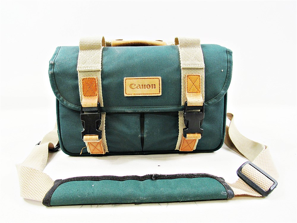 ShopTheSalvationArmy - Vintage Canon Green Camera Bag [E2386]