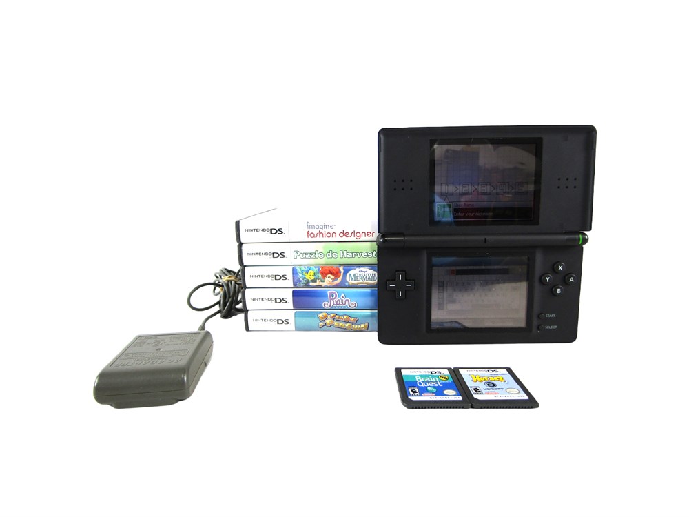 ShopTheSalvationArmy - Nintendo DS Lite Bundle w/ 6 Games Fully Reset [C40]